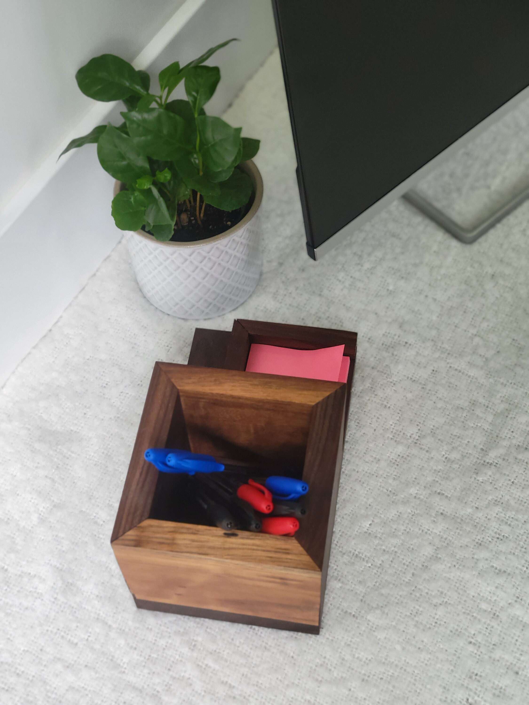 Walnut Wood Sticky Note Holder Office Desk Accessories Wood Pen Holder ...