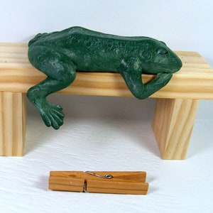 Handmade Ceramic Frog Figurine / Ceramic Frog Statue / Frog Decor ...