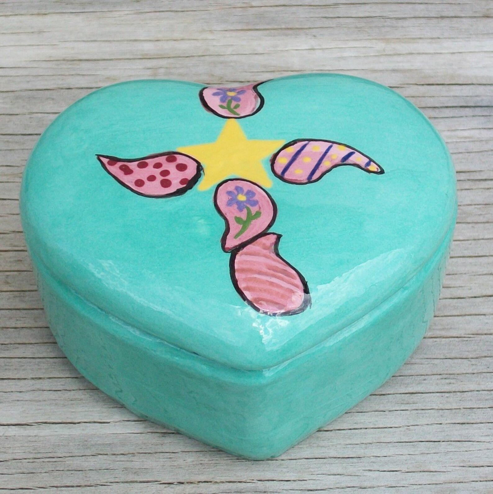 Handmade Ceramic Heart Box / Treasure Box / Trinket Box / - Etsy