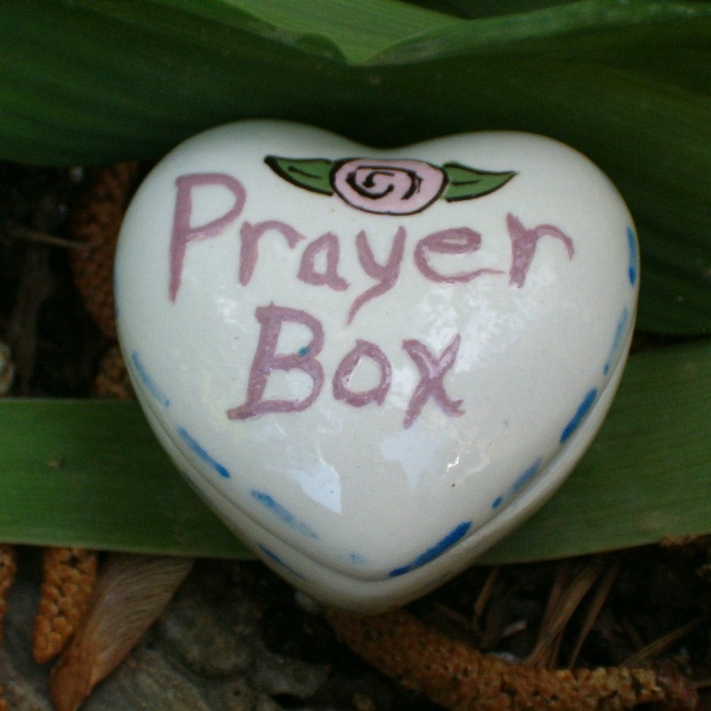 Handmade Ceramic Prayer Box / Keepsake Box / Heart Shaped | Etsy