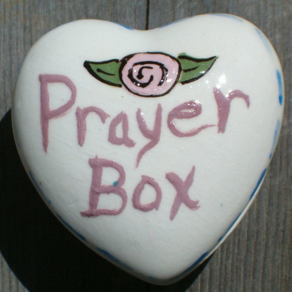 Handmade Ceramic Prayer Box / Keepsake Box / Heart Shaped | Etsy