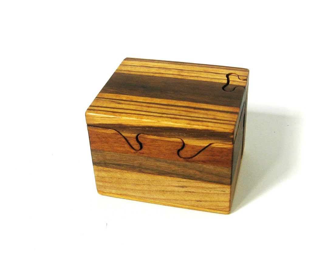 Puzzle Box Made of Five Woods - Etsy