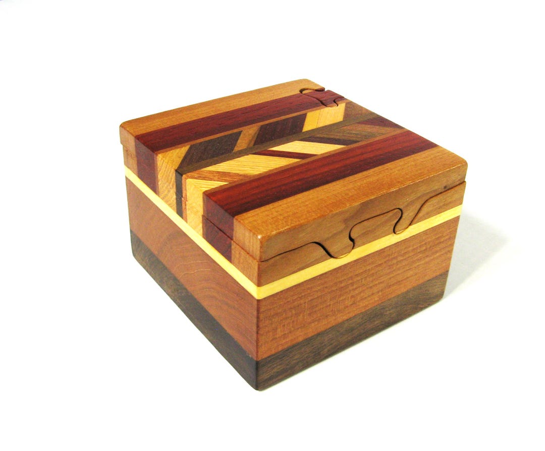 Large Puzzle Box Made of Seven Woods - Etsy