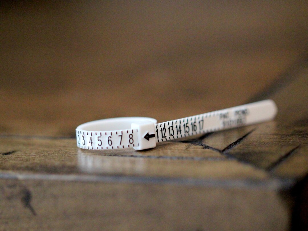 Ring Sizer, Adjustable Reusable Ring Gauge, Find Your US Size - Etsy