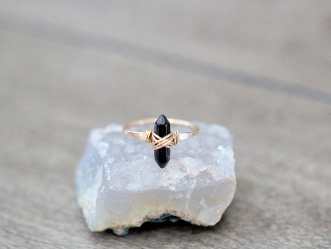 Obsidian Ring in Gold , Pointed Black Crystal Stone Wire Wrapped Ring ...