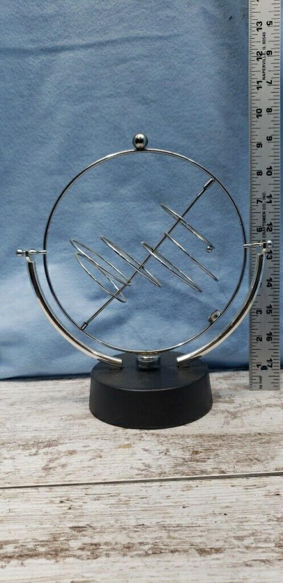 Galaxy Swing Kinetic Art by Super Star Limite Science Pendulum Desktop ...