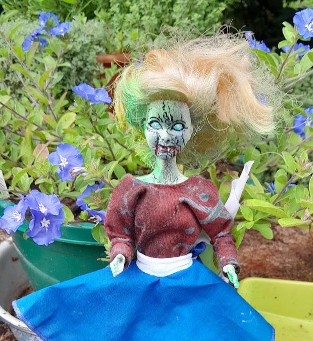 Zombie Barbie Doll Toxic Creepy Gothic Horror Plastic Rubber Doll Hand ...