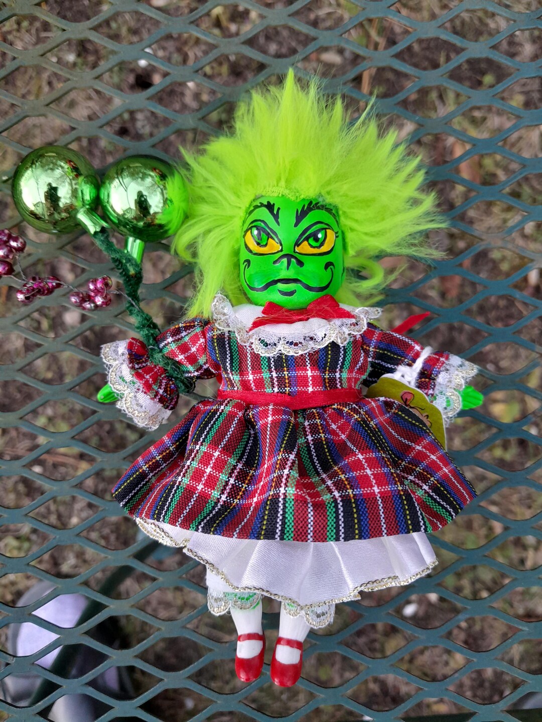 OOAK Grinch Elf Porcelain Doll, Fluffy Green Hair, Shelf Stander ...