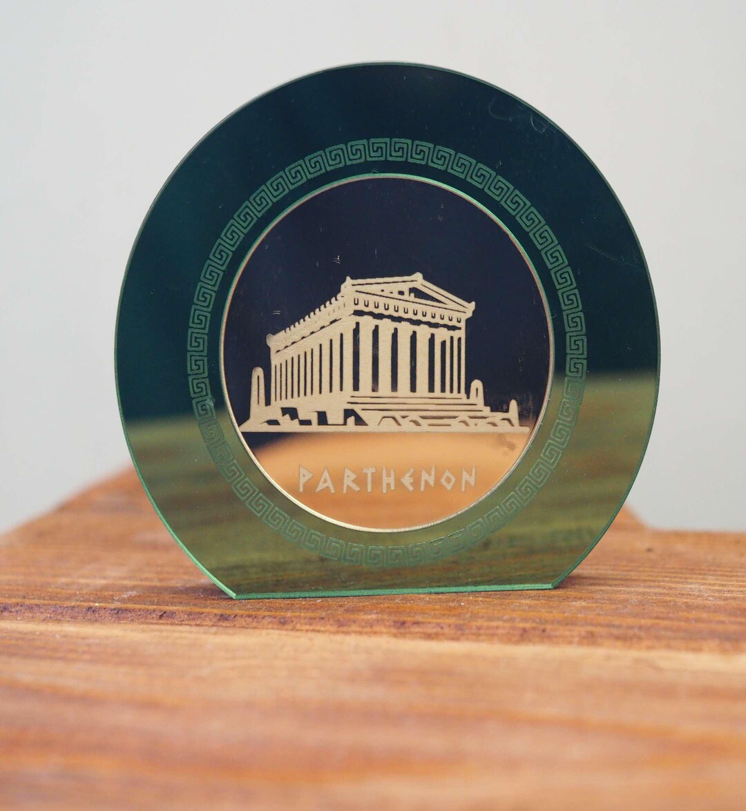 Round With the Parthenon Gold-olive Metallic Color Black Semi ...
