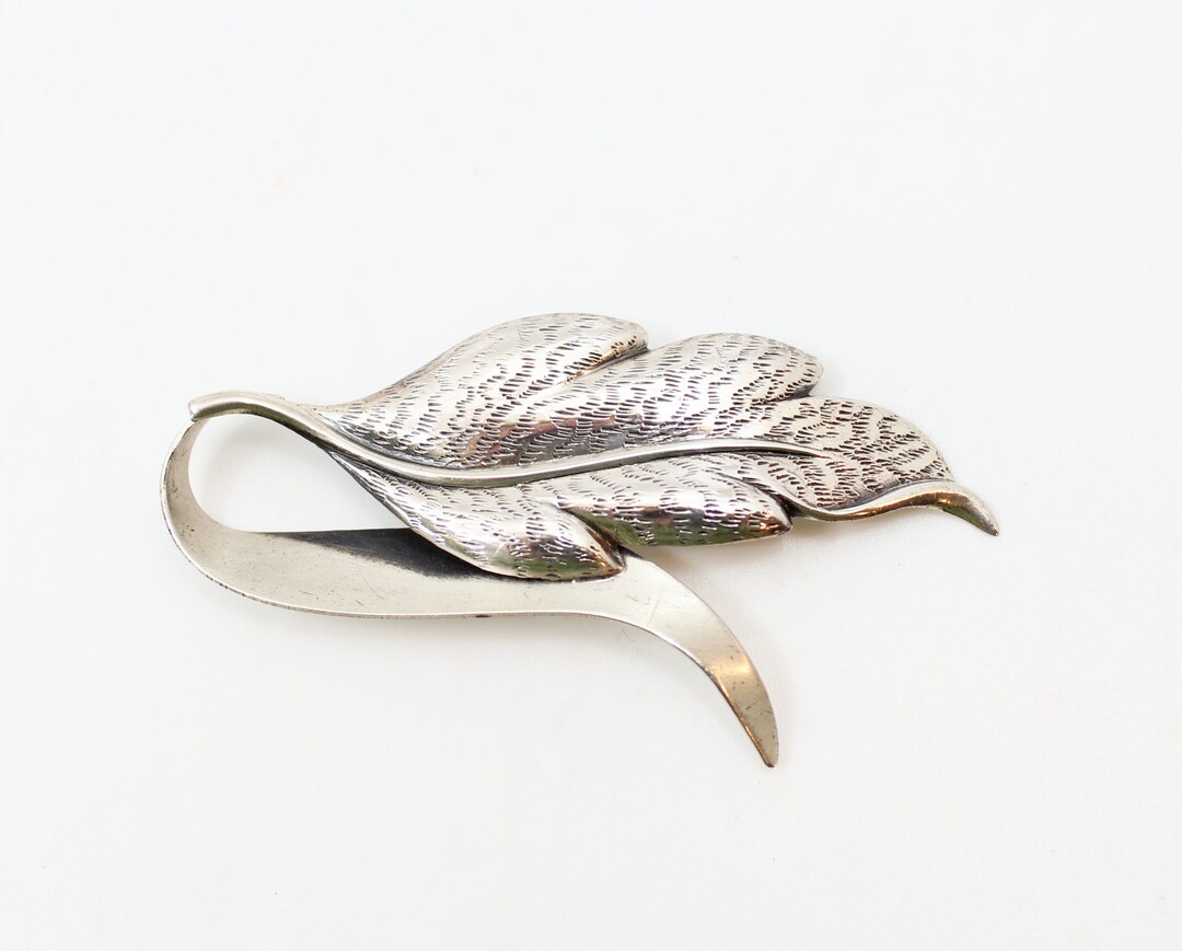 Sterling Silver Leaf Pin Vintage Beau - 3837N - Etsy