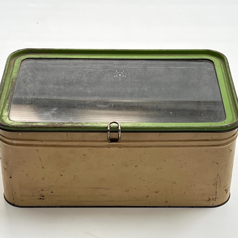 Large Tin Box - Etsy