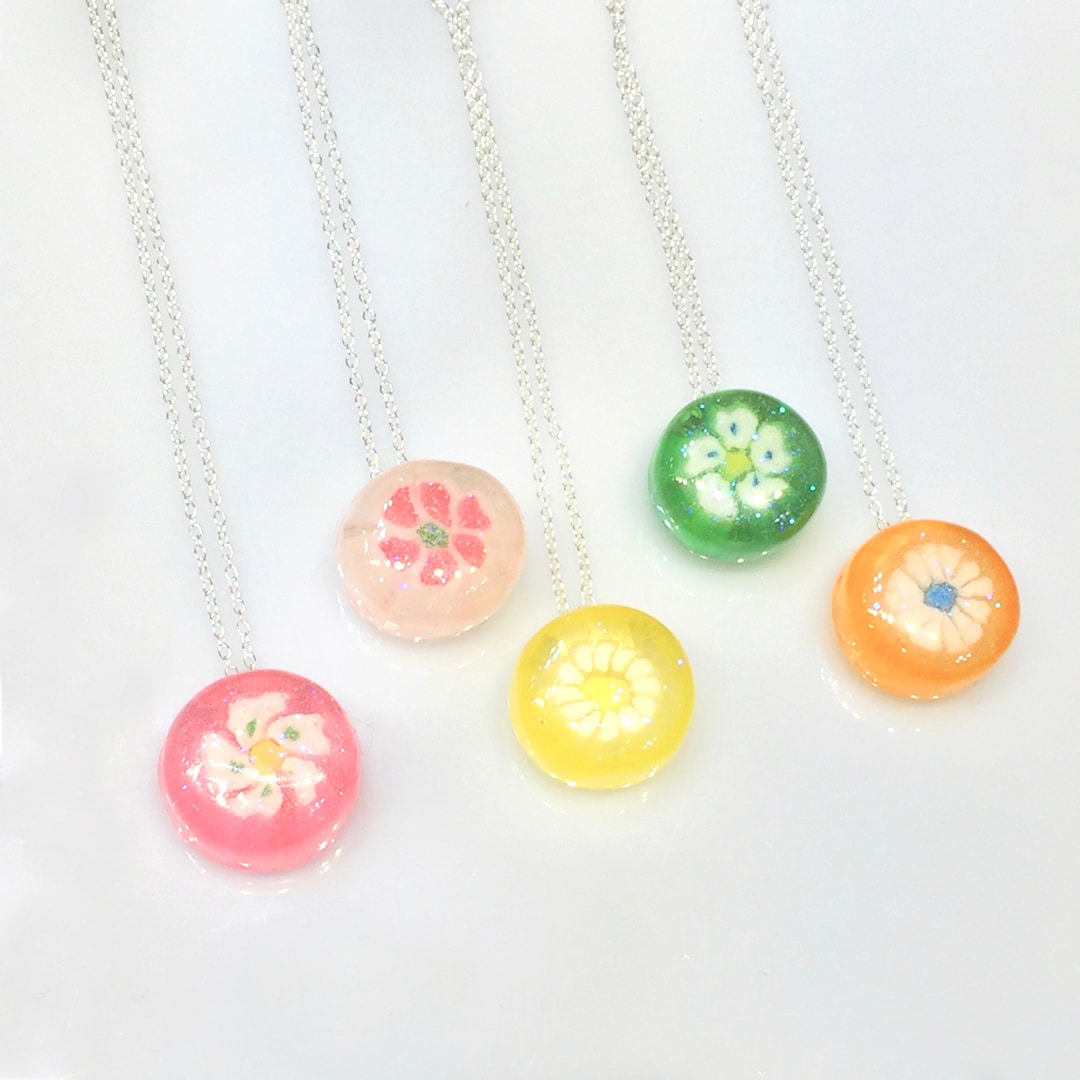 Japanese Candy Flower Necklace - Etsy