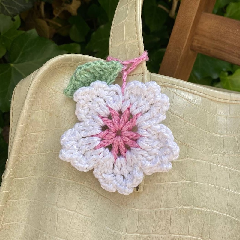 Cute Keychains Sakura - Etsy