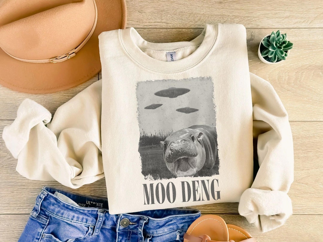 Moo Deng Alien Sweatshirt, Funny Moo Deng Cute Pygmy Hippo Shirt ...