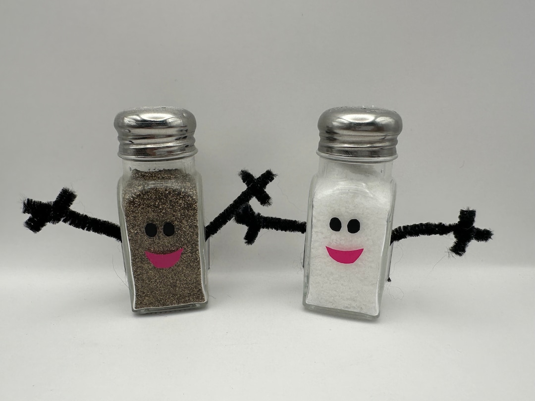 Blue's Clues Mr. Salt and Mrs. Pepper - Etsy
