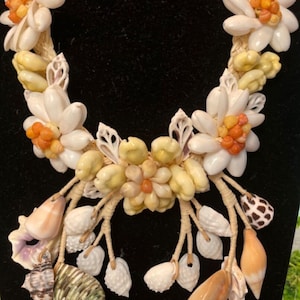 Authentic Tahitian Shell Necklace, Crafted in French Polynesia, Island ...
