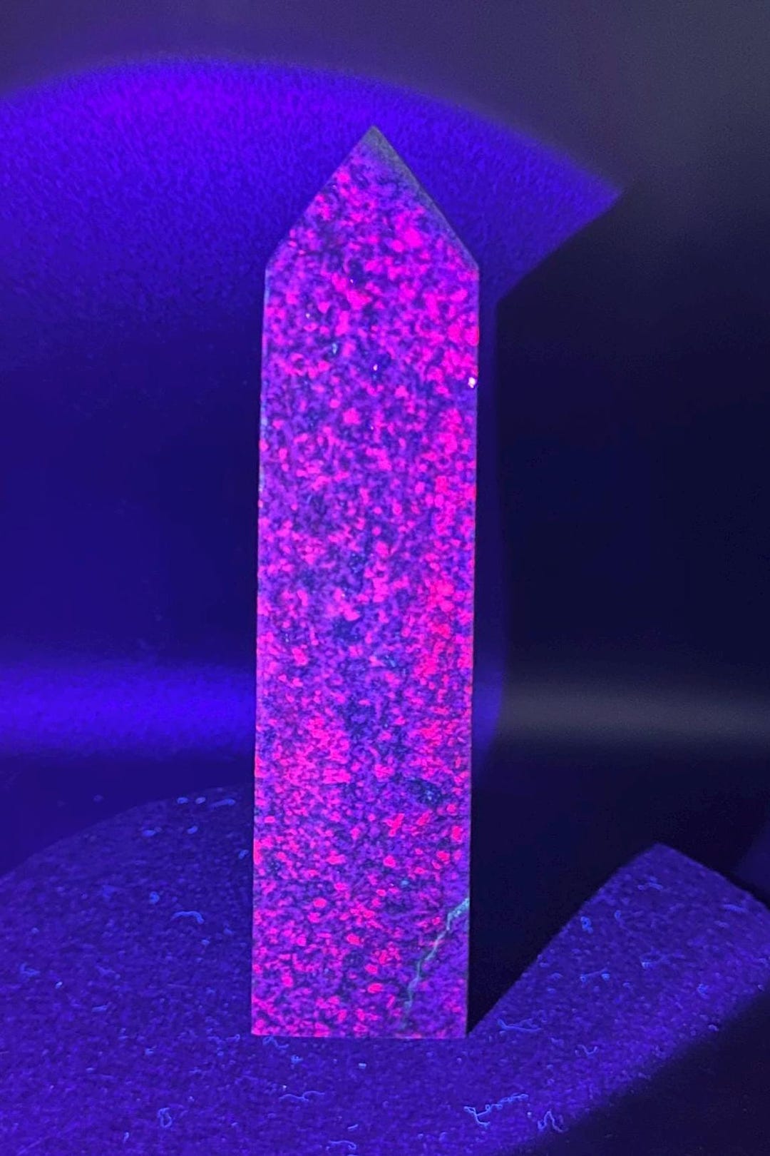 UV Reactive Ruby in Kyanite Tower With Stand.68lb 5.8” Crystal Point 6. ...