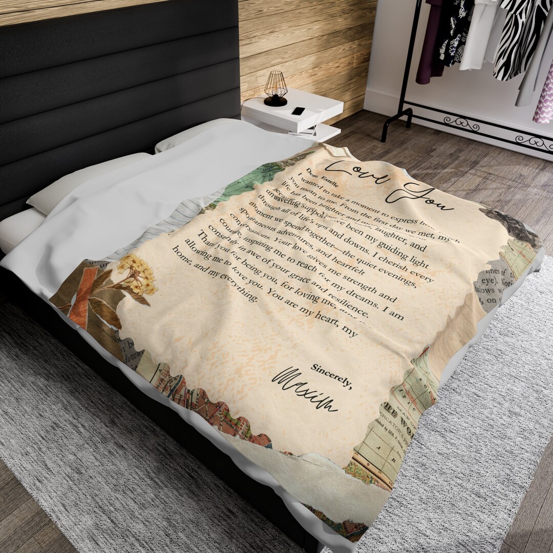 Personalized Velveteen Plush Blanket Custom Letter Keepsake Soft and Cherishable Gift for Loved ...