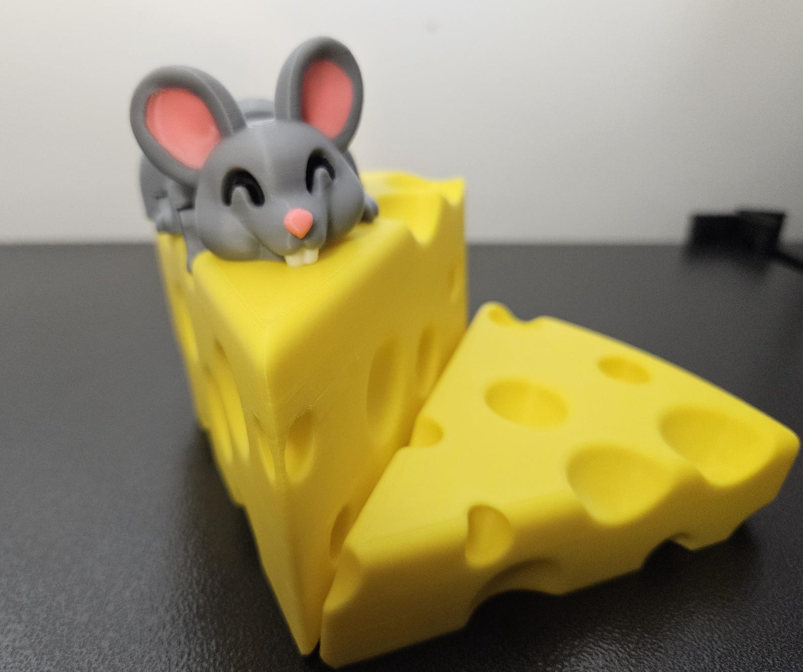 Articulated Mouse Fidget Toy – 3D Printed Sprouse the Mouse | Cheese ...