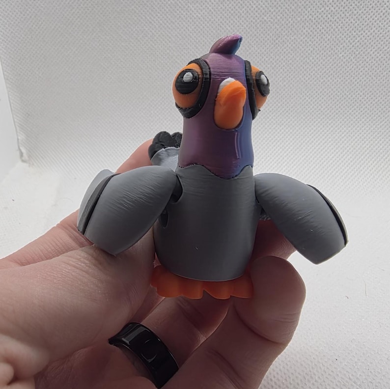 Articulated Pigeon Fidget Toy – 3D Printed Dopey Desk Bird, Keychain ...