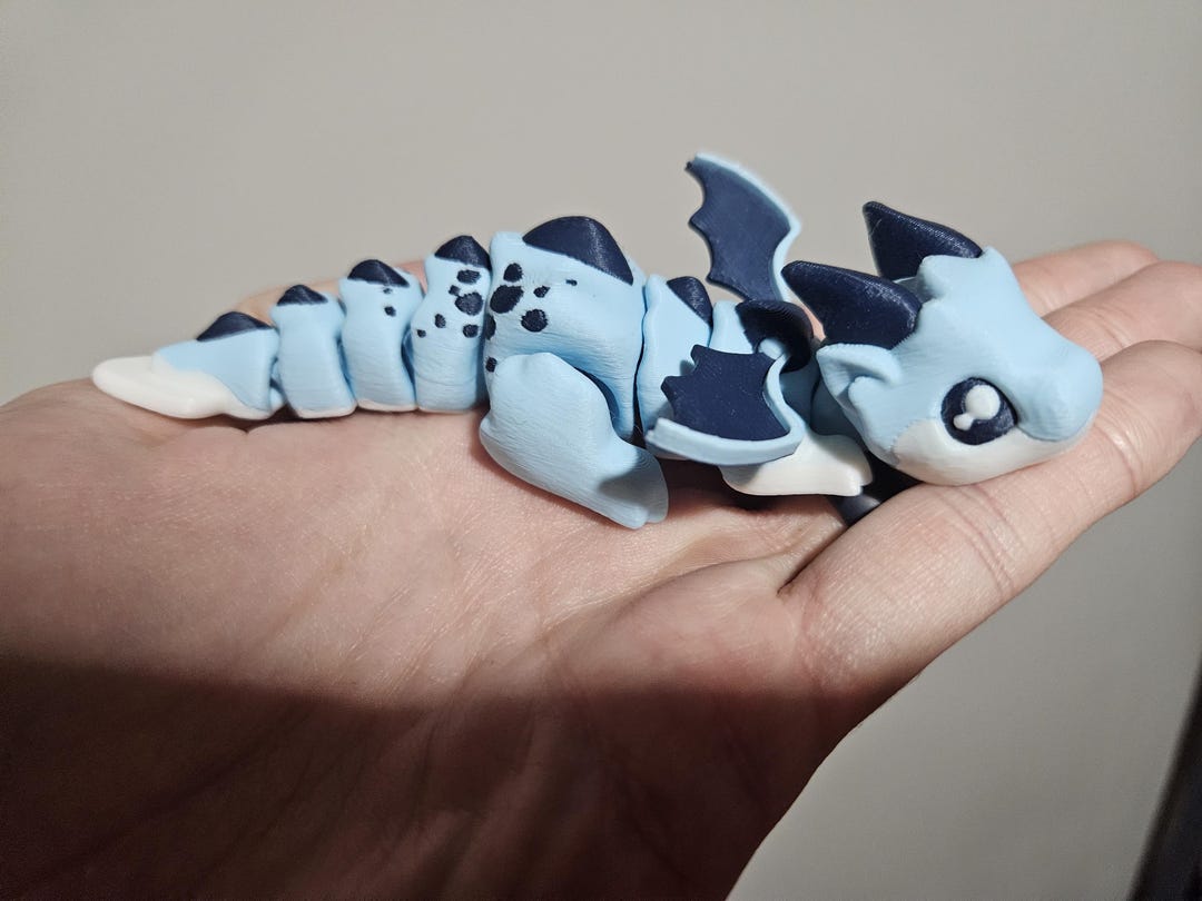 3D Printed Articulated Dragon Fidget Toy: Keychain, Magnet & Desk Decor ...