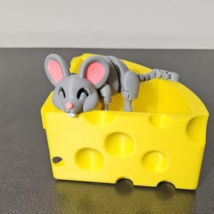 Articulated Mouse Fidget Toy – 3D Printed Sprouse the Mouse | Cheese ...