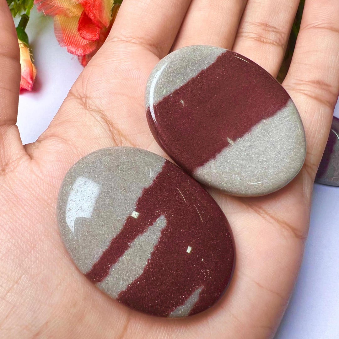 Narmada Agate Worry Stone: Healing Pocket Crystal (4cmx3cm) - Etsy