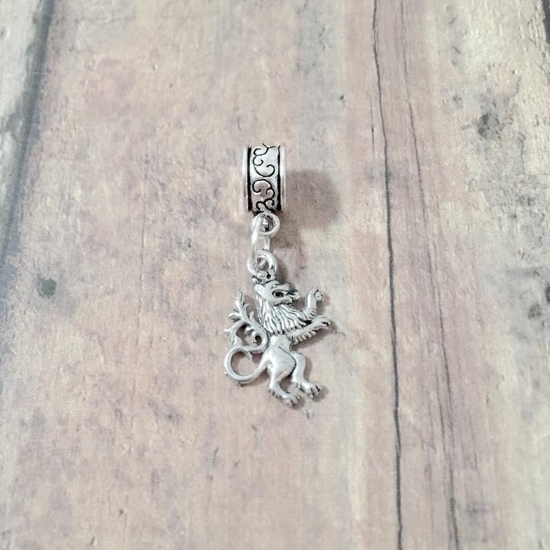 Rampant Lion Charms - Etsy