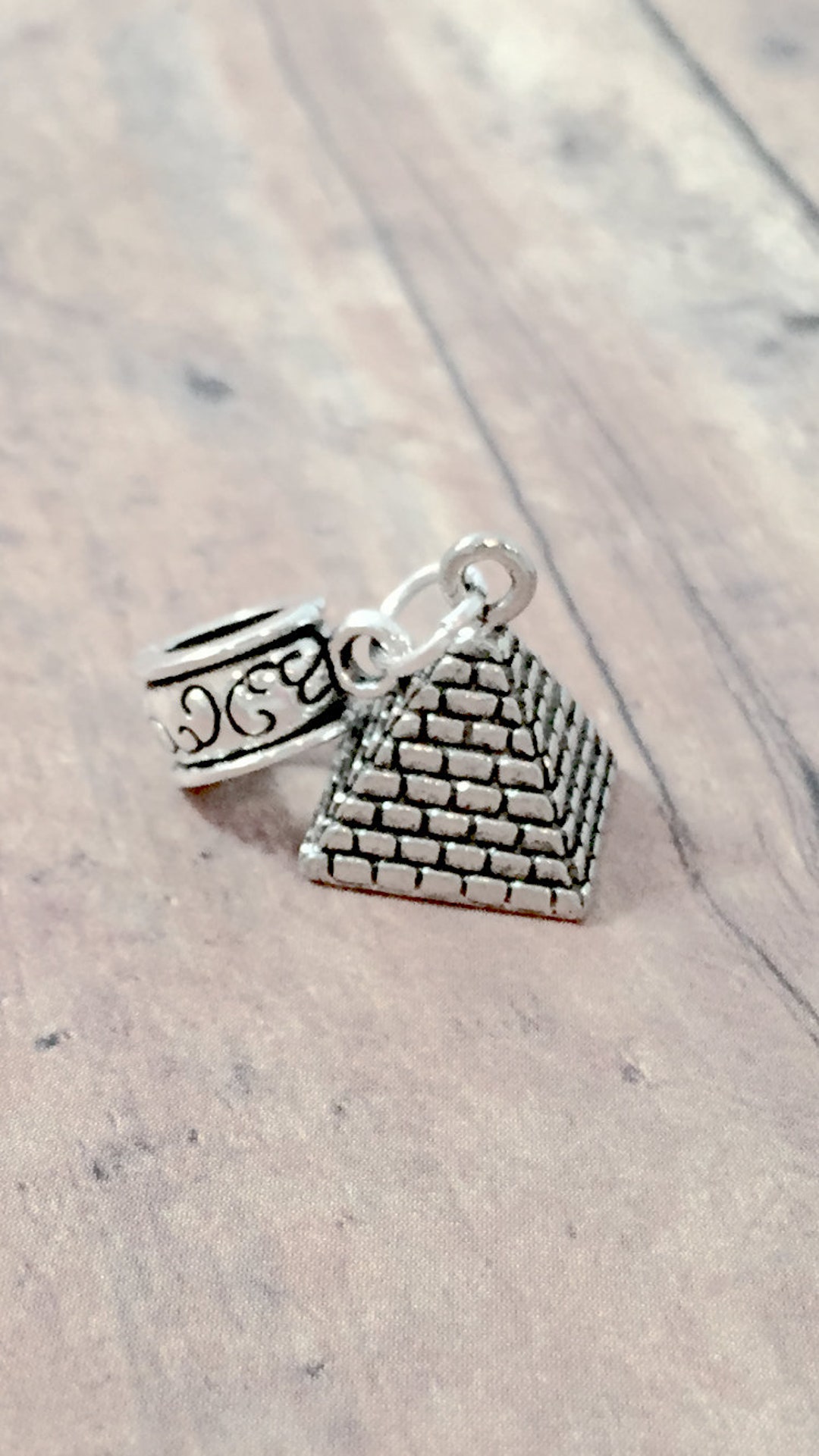 Pyramid Pendant (1 Piece) - Silver Pyramid Charm, Desert Charm, Egypt ...