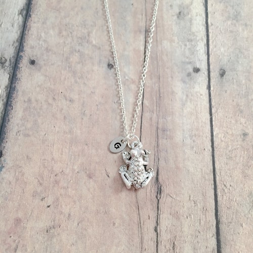 Frog Initial Necklace Frog Jewelry Nature Jewelry Toad - Etsy