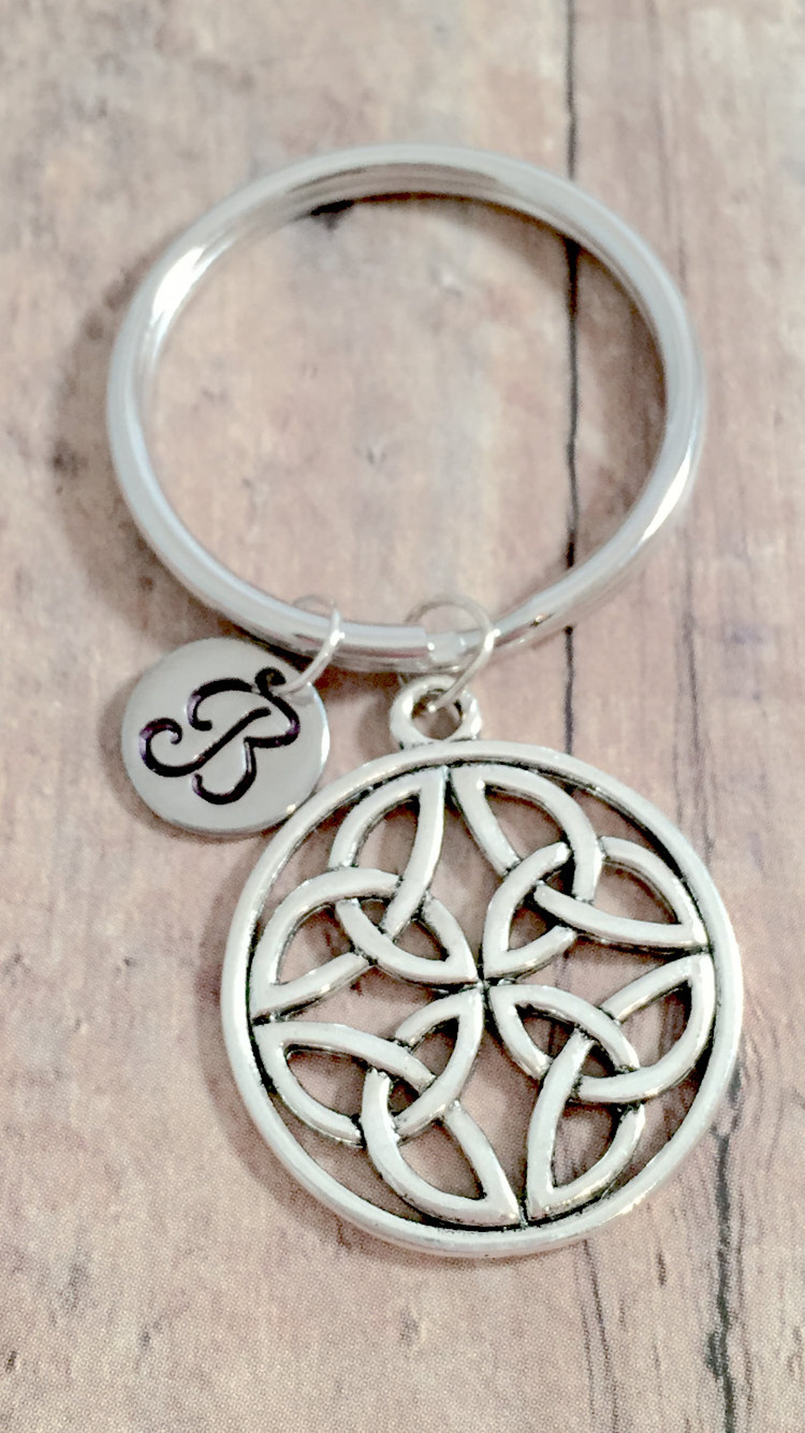 Celtic knot initial key ring Celtic knot keychain Celtic | Etsy