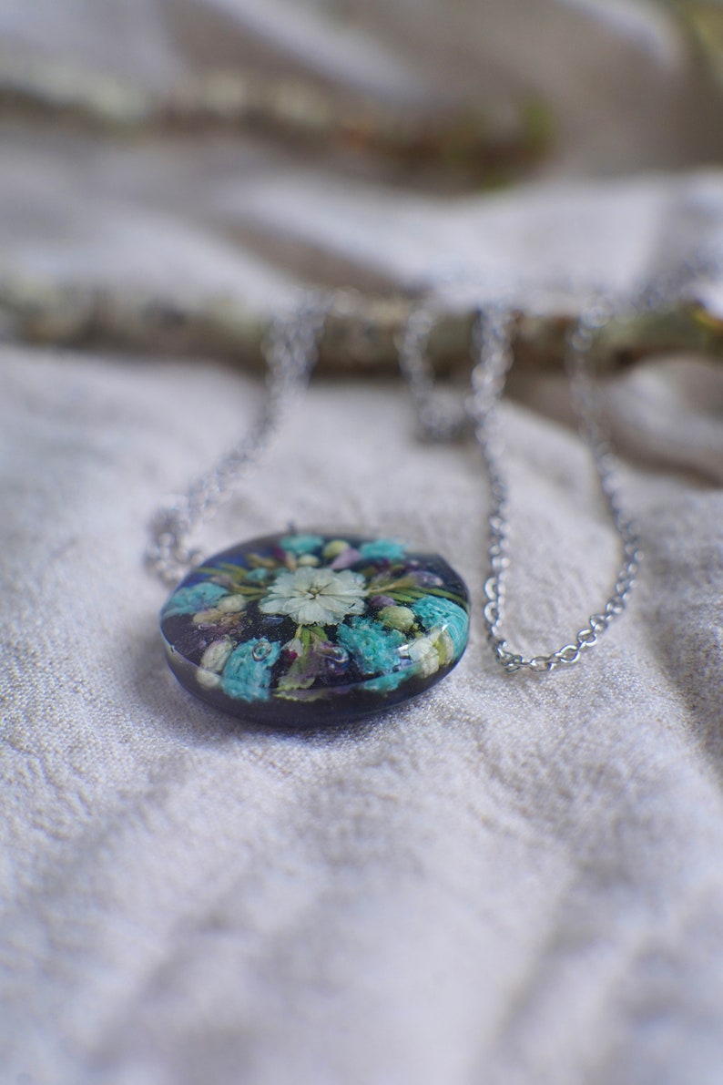 Handmade Resin Pendant With Wildflowers - Etsy