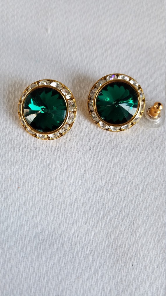 1980's-90's EMERALD GREEN Rhinestone/Crystal Stud Pi… - Gem 1980's-90's EMERALD GREEN Rhinestone/Crystal Stud Pi… - Gem