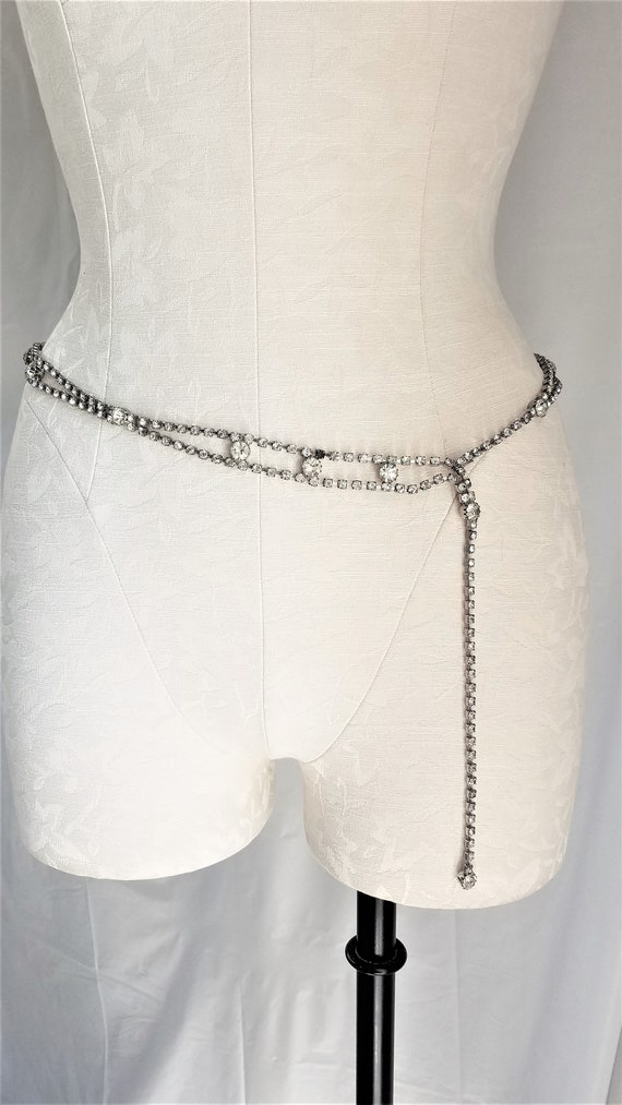 vintage rhinestone lariat - Gem