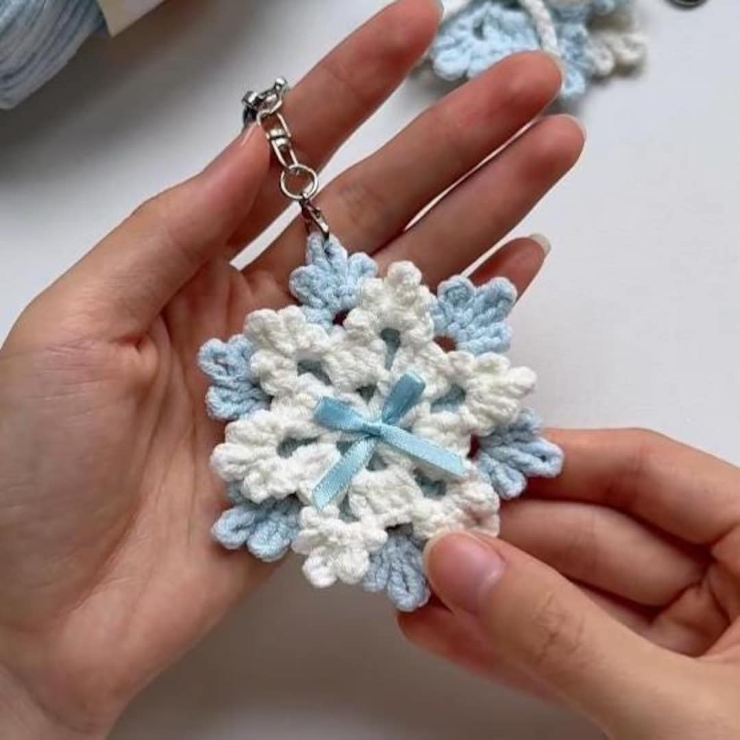 Snowflake Keychain Crochet PDF Pattern - Step by Step Crochet Snowflake ...