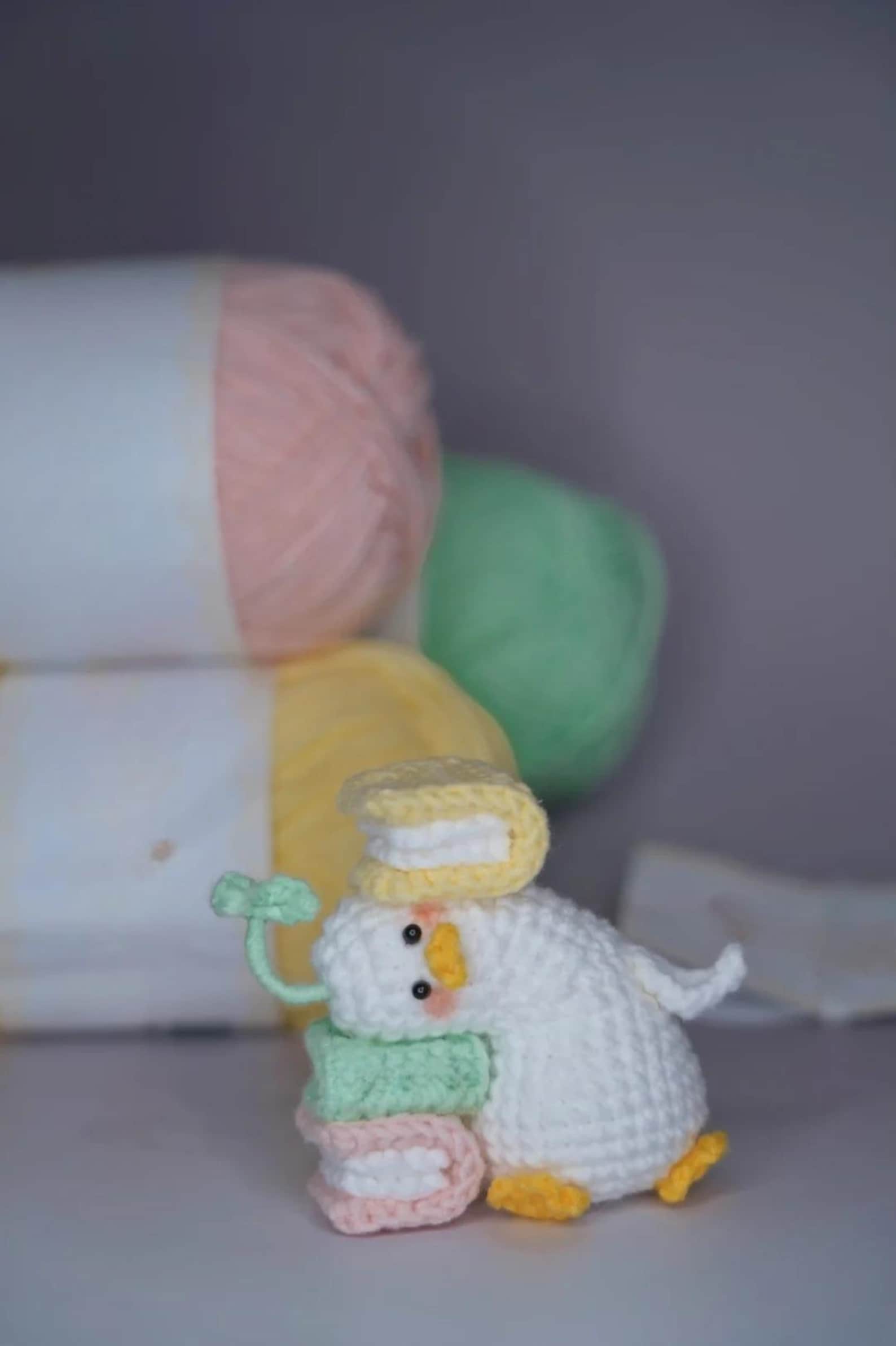 Bookworm Duck Crochet Pattern - How to Crochet Funny Duckling Amigurumi ...