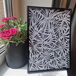 Dotted Commas - Black & White - Digital A4 Illustration - Etsy