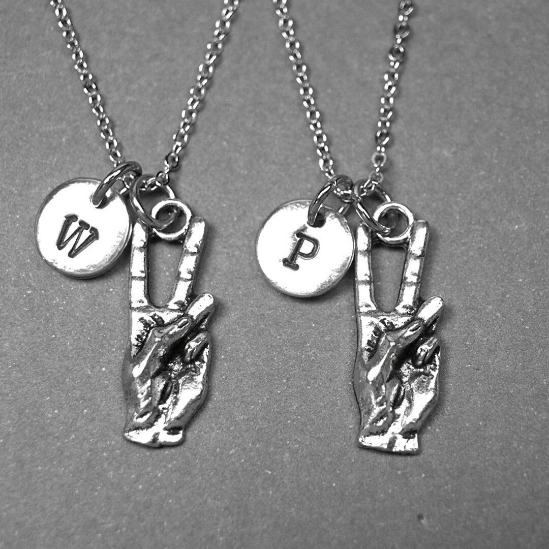 Best Friend Necklace Peace Hand Sign Necklace V Peace Sign - Etsy