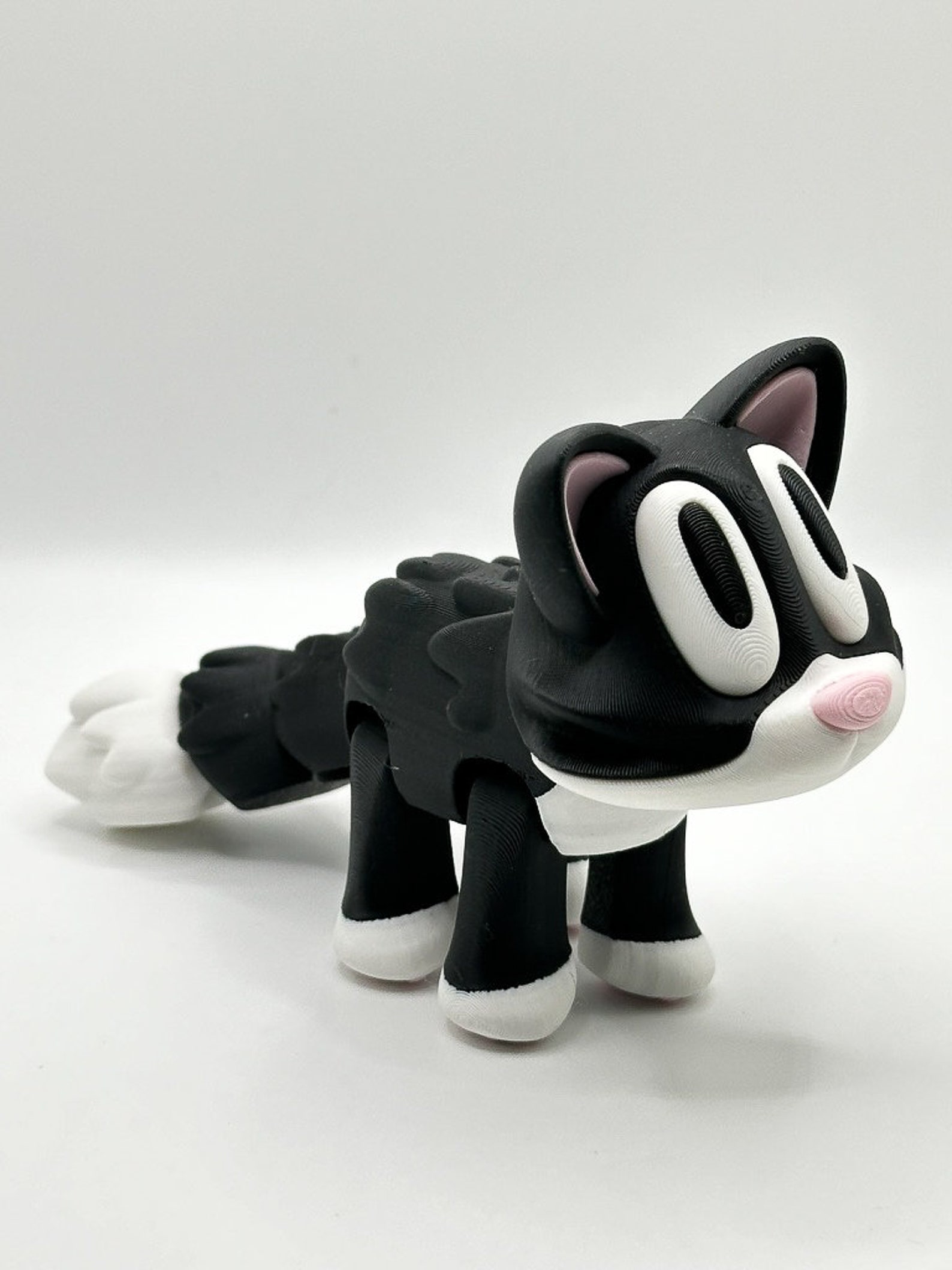 Playful Blob Cat With Flexible Body, Turning Head, Cute Toe Beans, and ...