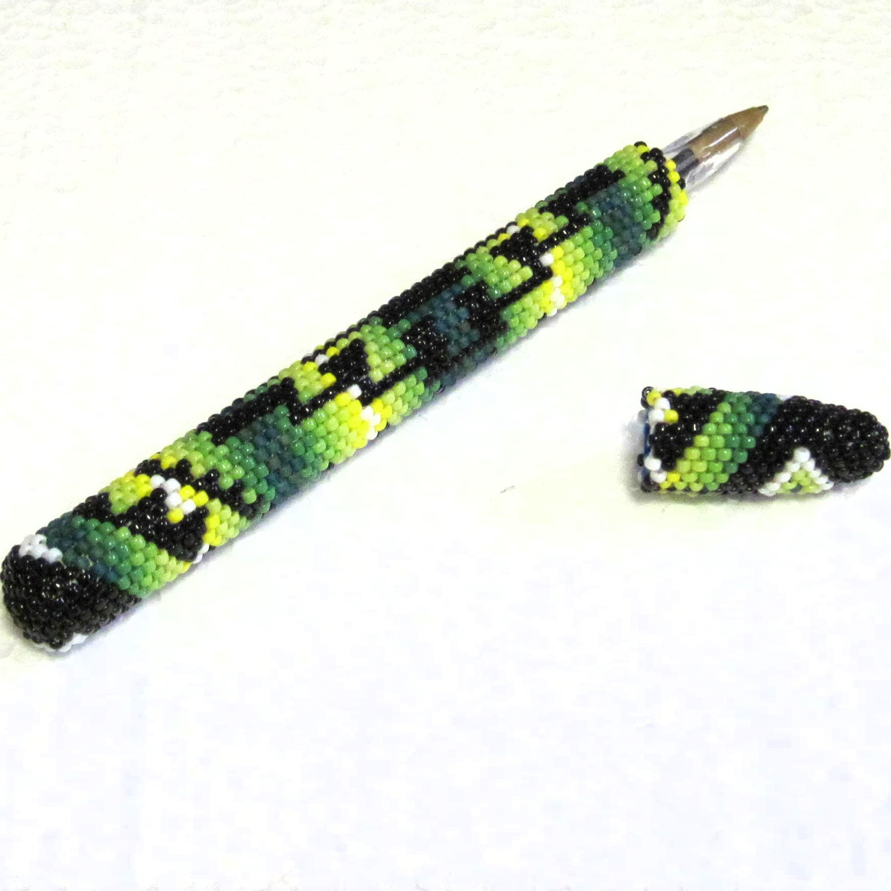 Hand Beaded Southwestern Style Bic Pen Traditional Peyote Stitch Seed ...