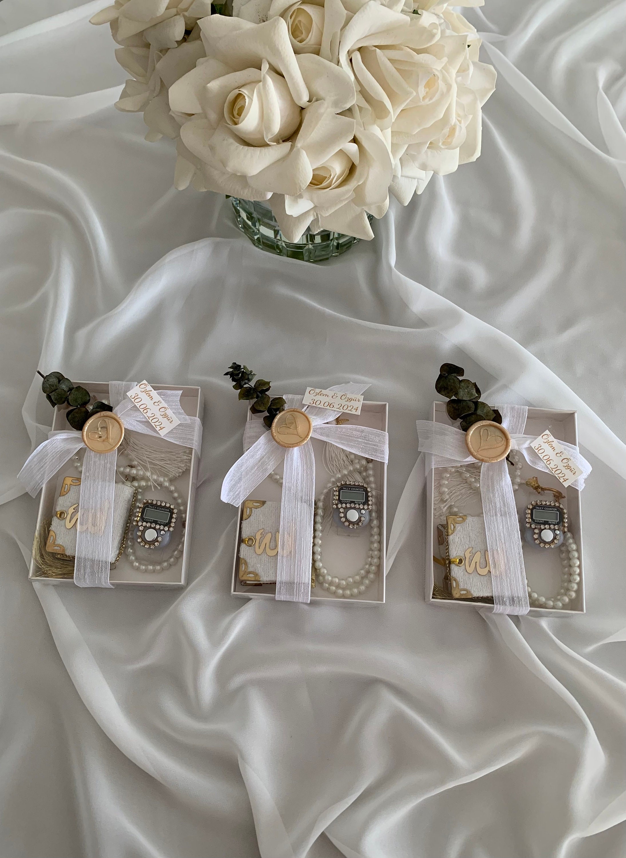 Personalized Mini Quran Gift, Muslim Wedding Favor, Finger Counter ...