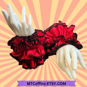 Red Clown Ruffle Cuff Set With Black Trim Traditional Cotton Clowncore ...