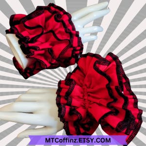 Red Clown Ruffle Cuff Set With Black Trim Traditional Cotton Clowncore ...