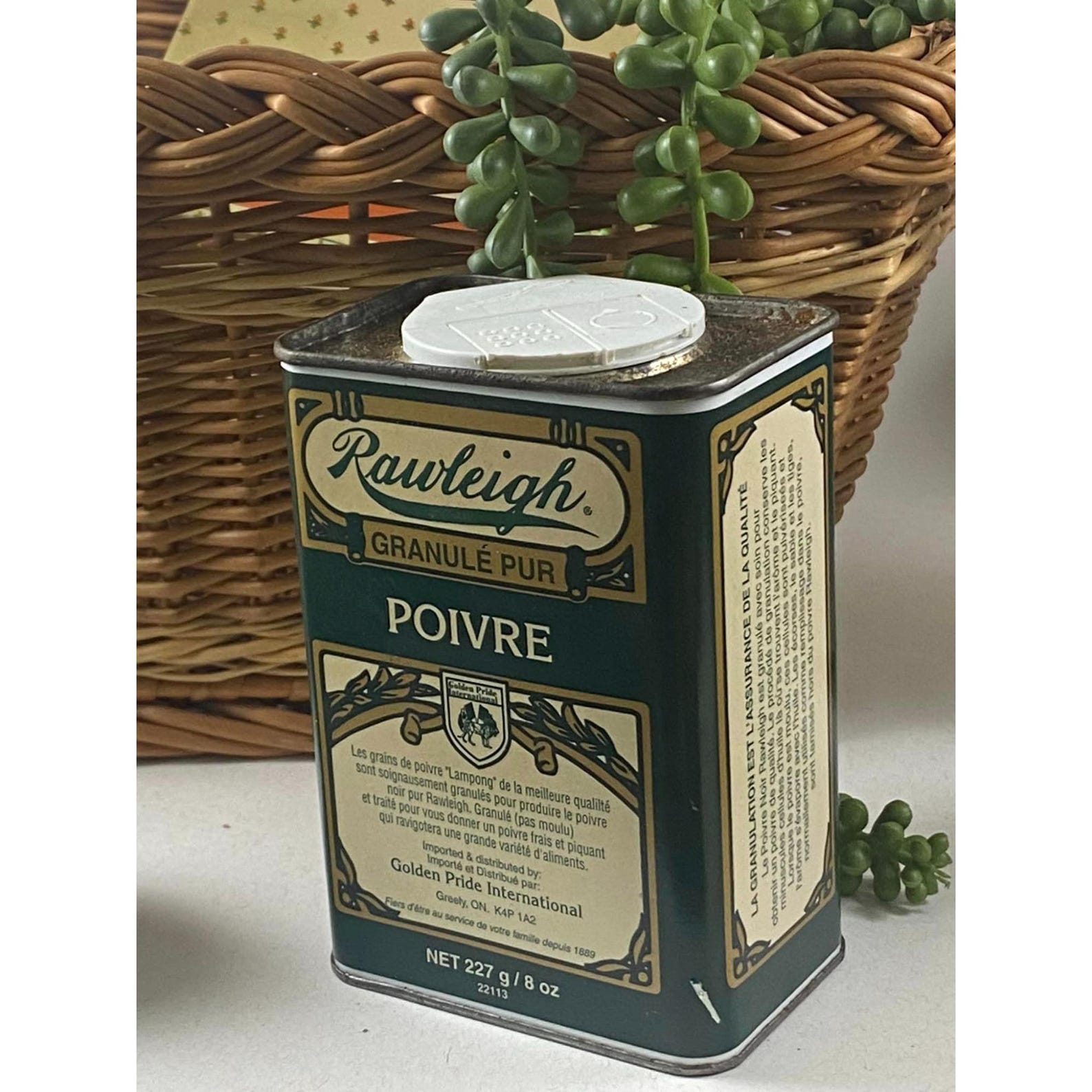 Vintage French Green Rawleigh Pure Granulated Pepper 8 Oz Tin Can ...