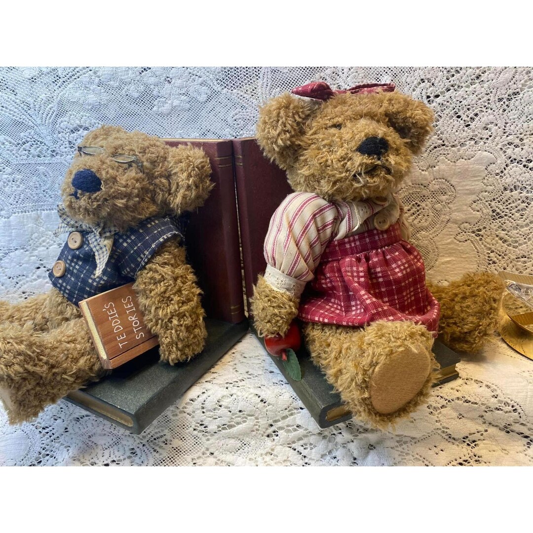 Vintage Boyd's Teddy Bear Bookends Set Plaid Outfits Sitting on Books ...