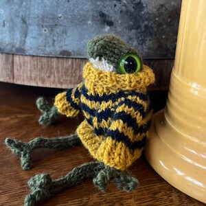 Frog Stuffie Knit Miniature Froggie Stuffy Stuffed Animal Hand Knit ...