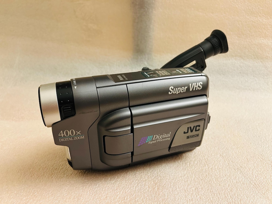 Vintage JVC GR-SXM320U VHS-C Super Vhs Camcorder Video Camera Compact ...