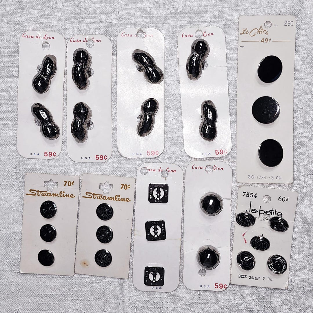 Antique Silver Tone Buttons RARE Peanut Round Lapetite Casa De Leon ...