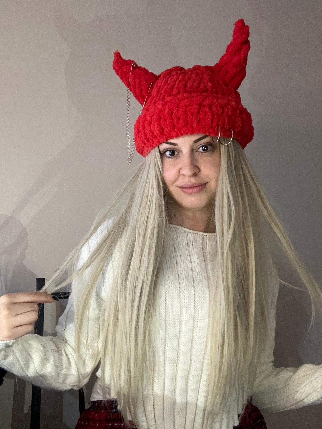 Devil Beanie, Knit Hat With Horn, Handmade Devil Hat, Winter Hat - Etsy UK