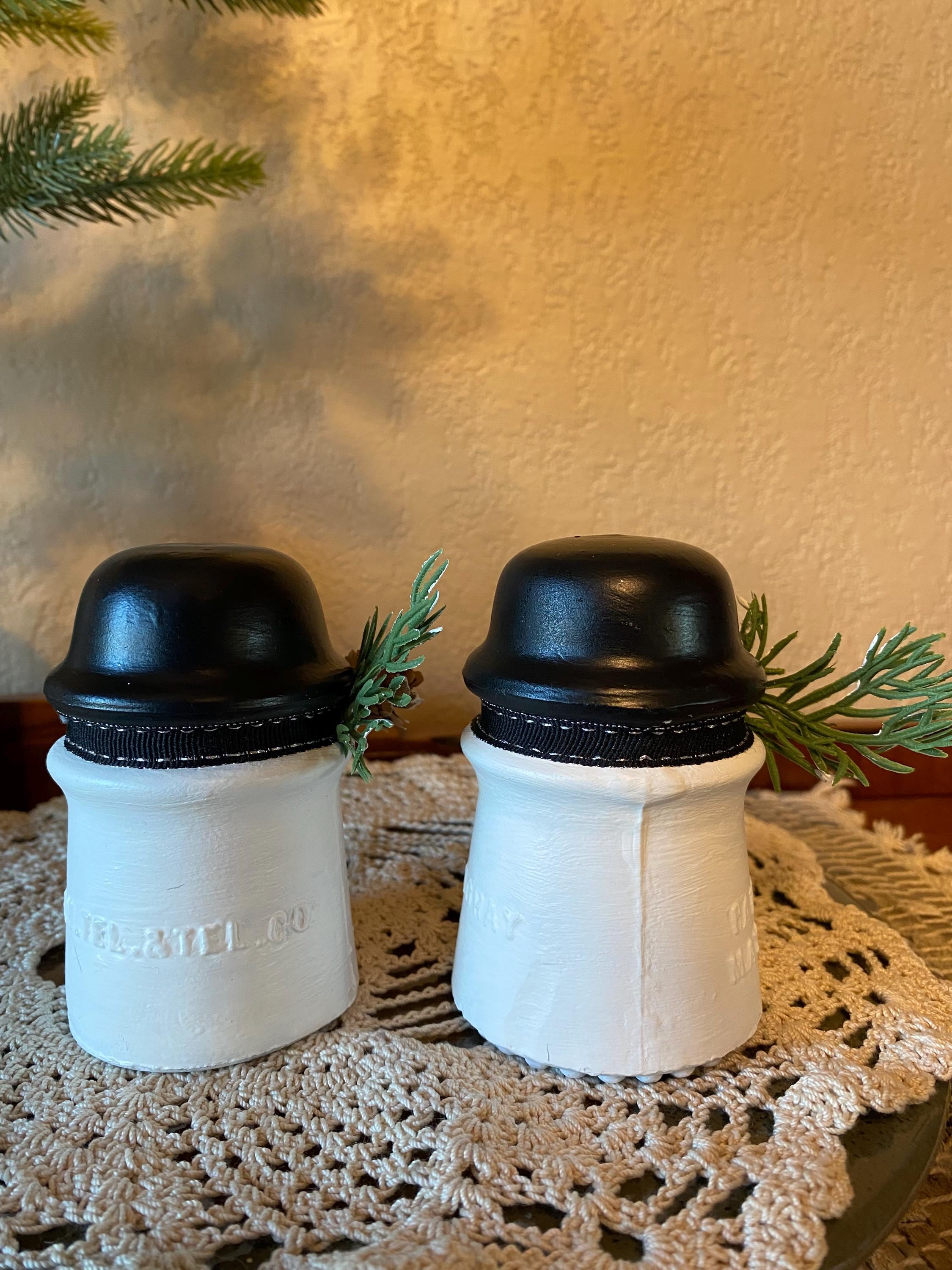 Super Cute Snowmen Painted on Small Vintage Glass Insulators*4 Inches ...
